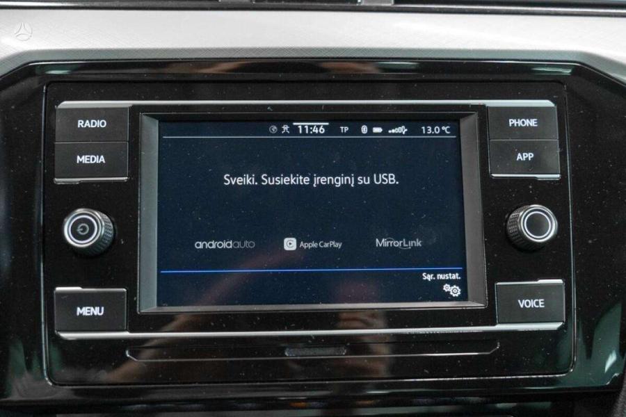 Black Volkswagen Passat 2021 in Vilnius, with an engine capacity of 1.50 L and mileage of 97 thousand km for 16600 €, photo 14 on AUTOMOTO.COM.LV