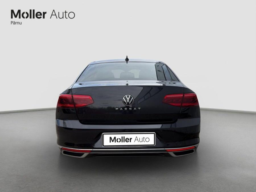 Melns Volkswagen Passat 2021 Pērnava, ar dzinēja tilpumu 1.50 L un nobraukumu 89 tūkst. km par 21900 €, foto 5 vietnē AUTOMOTO.COM.LV