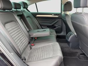 Melns Volkswagen Passat 2021 Pērnava, ar dzinēja tilpumu 1.50 L un nobraukumu 89 tūkst. km par 21900 €, foto 8 vietnē AUTOMOTO.COM.LV