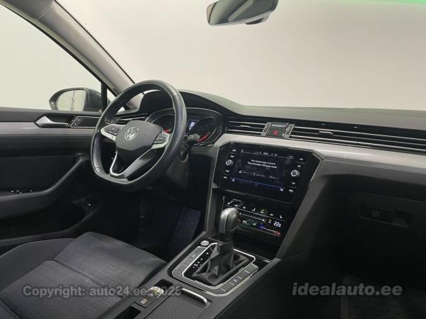 Black Volkswagen Passat 2022 in Tallinn, with an engine capacity of 1.50 L and mileage of 87 thousand km for 19990 €, photo 11 on AUTOMOTO.COM.LV