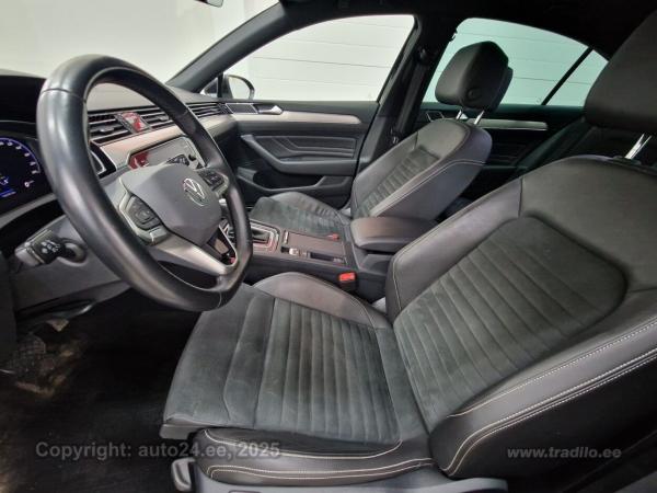 Black Volkswagen Passat 2022 in Haapsalu, with an engine capacity of 2.00 L and mileage of 151 thousand km for 25800 €, photo 11 on AUTOMOTO.COM.LV