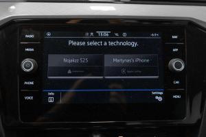 Black Volkswagen Passat 2022 in Vilnius, with an engine capacity of 1.50 L and mileage of 58 thousand km for 19900 €, photo 16 on AUTOMOTO.COM.LV