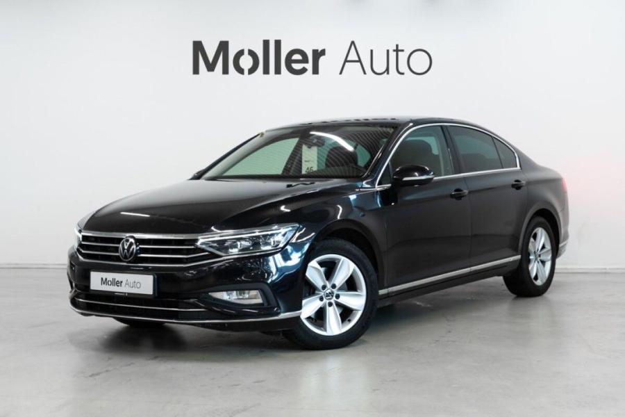 Black Volkswagen Passat 2022 in Vilnius, with an engine capacity of 2.00 L and mileage of 128 thousand km for 23500 €, photo 1 on AUTOMOTO.COM.LV