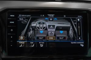 Black Volkswagen Passat 2022 in Vilnius, with an engine capacity of 2.00 L and mileage of 128 thousand km for 23500 €, photo 18 on AUTOMOTO.COM.LV