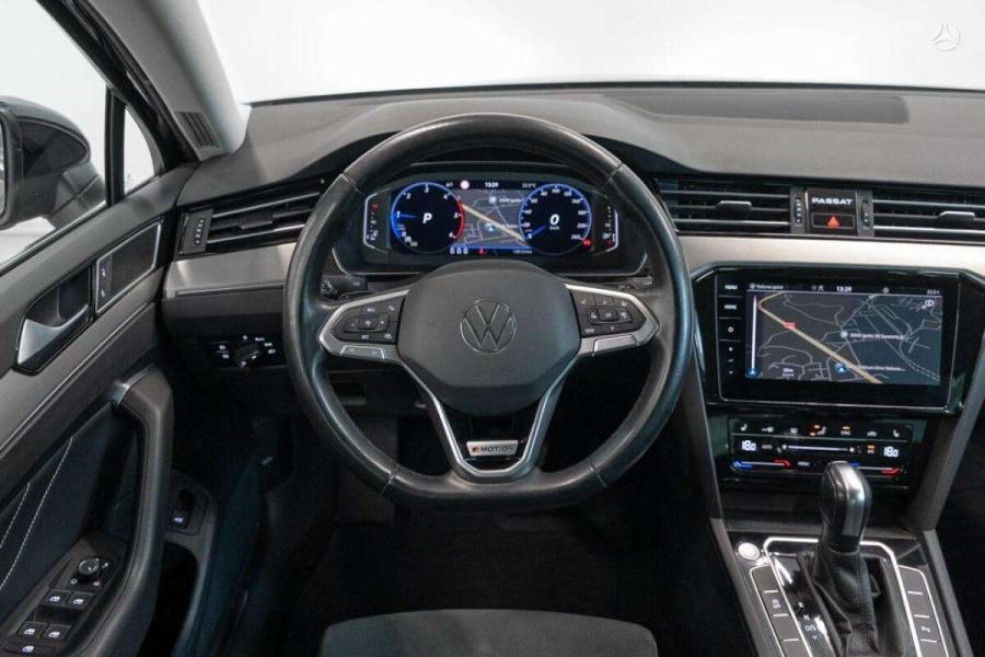 Melns Volkswagen Passat 2022 Viļņa, ar dzinēja tilpumu 2.00 L un nobraukumu 128 tūkst. km par 23500 €, foto 10 vietnē AUTOMOTO.COM.LV