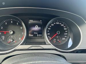 Black Volkswagen Passat 2022 in Vilnius, with an engine capacity of 1.50 L and mileage of 63 thousand km for 19900 €, photo 15 on AUTOMOTO.COM.LV
