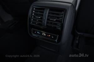 Melns Volkswagen Passat 2023 Jelgava, ar dzinēja tilpumu 2.00 L un nobraukumu 164 tūkst. km par 21880 €, foto 13 vietnē AUTOMOTO.COM.LV