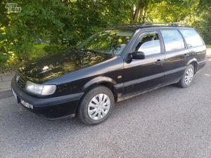 Melns Volkswagen Passat 1995 Viļņa, ar dzinēja tilpumu 1.90 L un nobraukumu 333 tūkst. km par 460 €, foto  vietnē AUTOMOTO.COM.LV