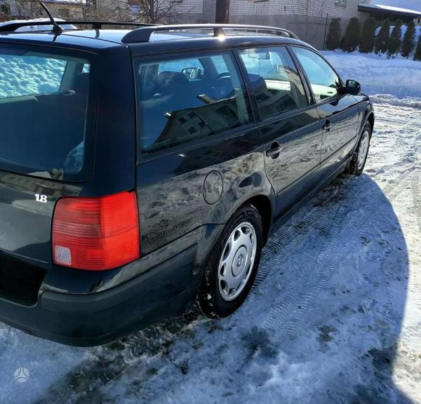 Melns Volkswagen Passat 1998 Radviliškis, ar dzinēja tilpumu 1.78 L un nobraukumu 243 tūkst. km par 1499 €, foto 3 vietnē AUTOMOTO.COM.LV