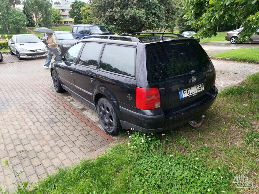 Черный Фольксваген Пассат 1998 в Висагинас, объемом двигателя 1.90 л и пробегом 430 тыс. км за 1300 €, фото 5 на AUTOMOTO.COM.LV