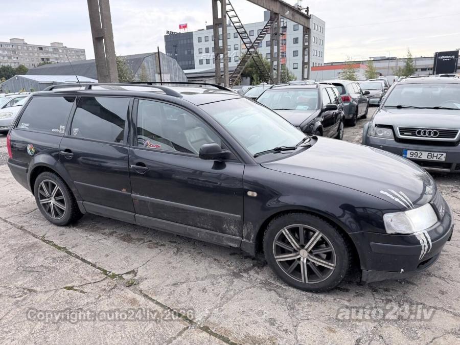 Melns Volkswagen Passat 1999 Tallina, ar dzinēja tilpumu 1.90 L un nobraukumu 509 tūkst. km par 599 €, foto 1 vietnē AUTOMOTO.COM.LV