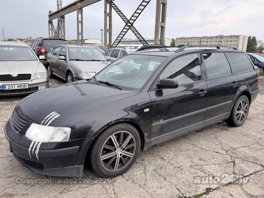 Melns Volkswagen Passat 1999 Tallina, ar dzinēja tilpumu 1.90 L un nobraukumu 509 tūkst. km par 599 €, foto 3 vietnē AUTOMOTO.COM.LV
