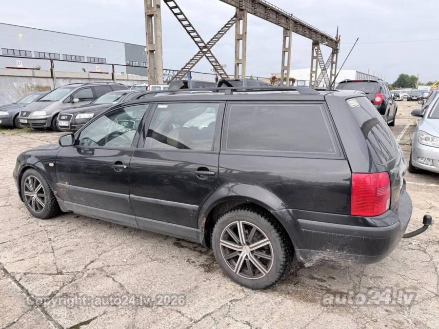 Melns Volkswagen Passat 1999 Tallina, ar dzinēja tilpumu 1.90 L un nobraukumu 509 tūkst. km par 599 €, foto 5 vietnē AUTOMOTO.COM.LV