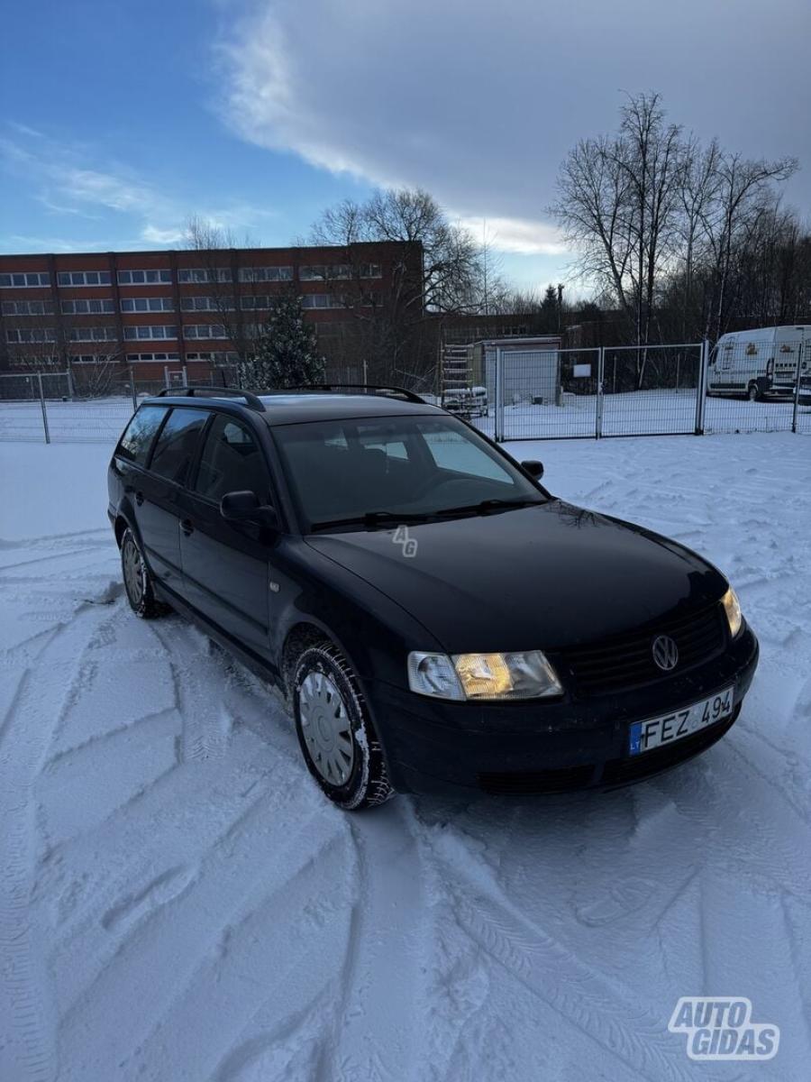 Melns Volkswagen Passat 2000 Klaipėda, ar dzinēja tilpumu 1.90 L un nobraukumu 503 tūkst. km par 850 €, foto 3 vietnē AUTOMOTO.COM.LV