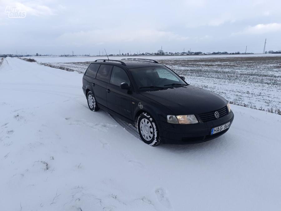 Melns Volkswagen Passat 2000 Marijampole, ar dzinēja tilpumu 1.90 L un nobraukumu 419 tūkst. km par 1150 €, foto 2 vietnē AUTOMOTO.COM.LV