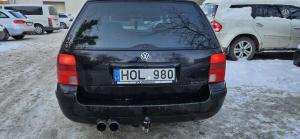 Black Volkswagen Passat 2000 in Kaunas, with an engine capacity of 1.80 L and mileage of 27 thousand km for 1500 €, photo 4 on AUTOMOTO.COM.LV