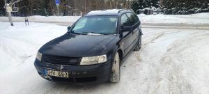 Black Volkswagen Passat 2000 in Vilnius, with an engine capacity of 1.90 L and mileage of 350 thousand km for 1190 €, photo 3 on AUTOMOTO.COM.LV