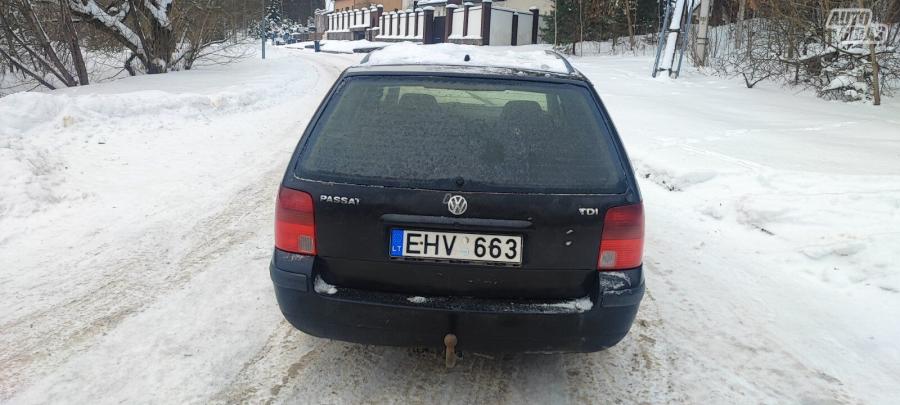 Black Volkswagen Passat 2000 in Vilnius, with an engine capacity of 1.90 L and mileage of 350 thousand km for 1190 €, photo 6 on AUTOMOTO.COM.LV