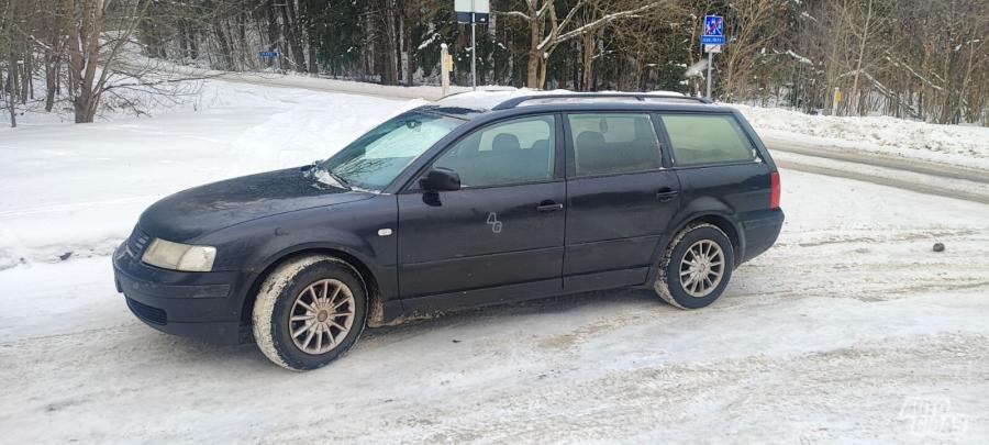 Melns Volkswagen Passat 2000 Viļņa, ar dzinēja tilpumu 1.90 L un nobraukumu 350 tūkst. km par 1190 €, foto 5 vietnē AUTOMOTO.COM.LV