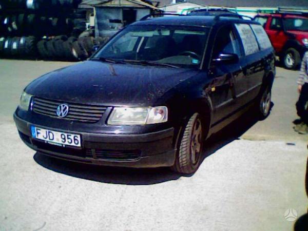 Black Volkswagen Passat 2000 in Vilnius, with an engine capacity of 1.90 L and mileage of 295 thousand km for 350 €, photo 2 on AUTOMOTO.COM.LV
