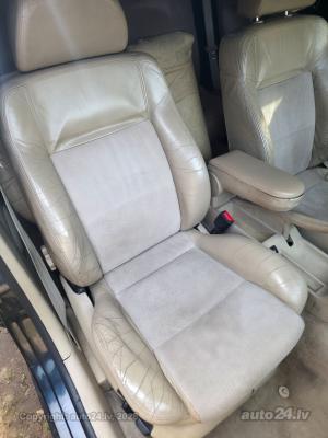 Melns Volkswagen Passat 2000 Elva, ar dzinēja tilpumu 1.90 L un nobraukumu 441 tūkst. km par 1699 €, foto 18 vietnē AUTOMOTO.COM.LV