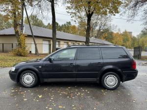Melns Volkswagen Passat 2000 Panevēža, ar dzinēja tilpumu 1.90 L un nobraukumu 365 tūkst. km par 750 €, foto 6 vietnē AUTOMOTO.COM.LV