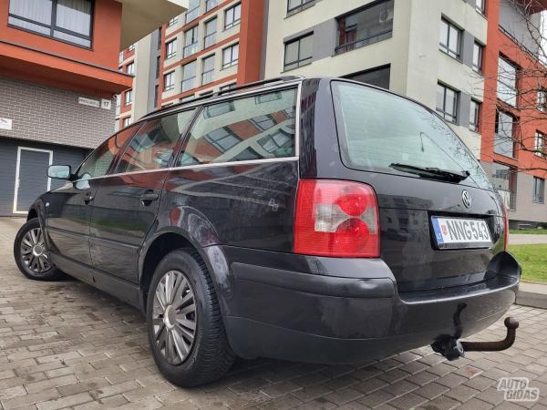 Black Volkswagen Passat 2001 in Vilnius, with an engine capacity of 1.90 L and mileage of 400 thousand km for 1150 €, photo 2 on AUTOMOTO.COM.LV