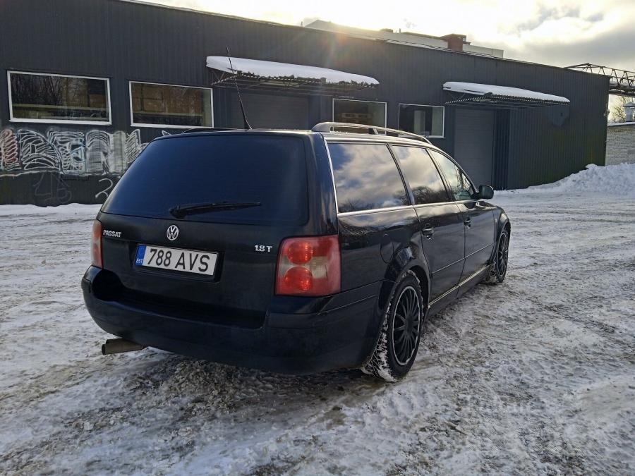 Melns Volkswagen Passat 2001 Tallina, ar dzinēja tilpumu 1.80 L un nobraukumu 330 tūkst. km par 1990 €, foto 2 vietnē AUTOMOTO.COM.LV