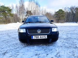 Melns Volkswagen Passat 2001 Tallina, ar dzinēja tilpumu 1.80 L un nobraukumu 330 tūkst. km par 1990 €, foto 5 vietnē AUTOMOTO.COM.LV