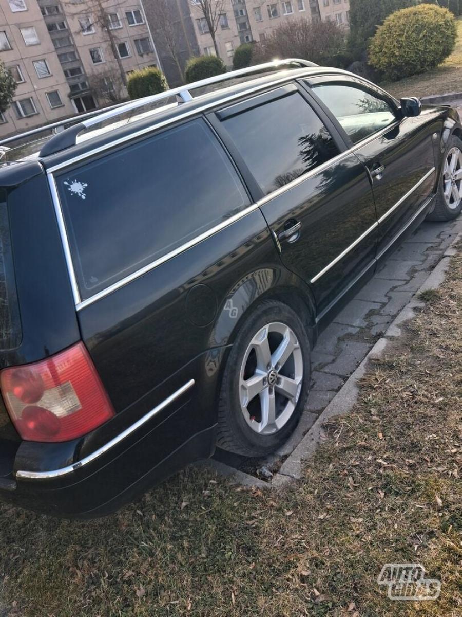 Melns Volkswagen Passat 2001 Ignalina, ar dzinēja tilpumu 1.90 L un nobraukumu 342 tūkst. km par 1790 €, foto 9 vietnē AUTOMOTO.COM.LV