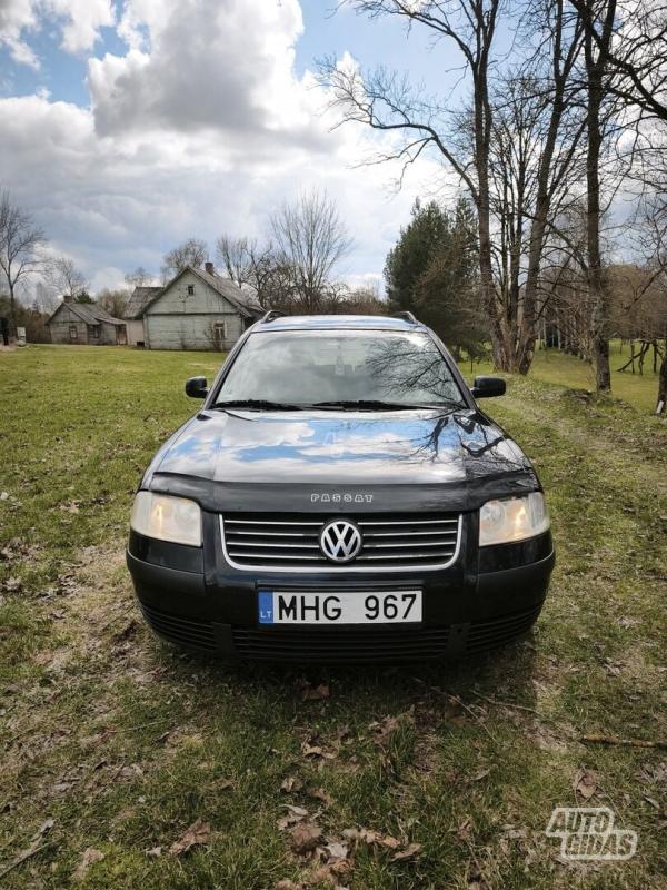 Melns Volkswagen Passat 2001 Prienai, ar dzinēja tilpumu 1.90 L un nobraukumu 333 tūkst. km par 1300 €, foto 2 vietnē AUTOMOTO.COM.LV