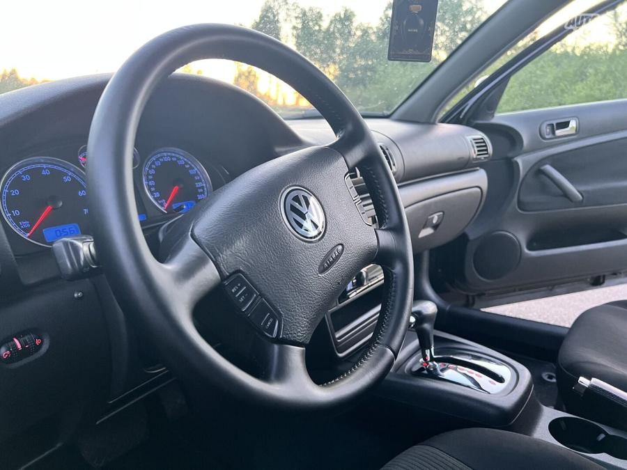 Melns Volkswagen Passat 2001 Kauņa, ar dzinēja tilpumu 2.00 L un nobraukumu 292 tūkst. km par 1790 €, foto 8 vietnē AUTOMOTO.COM.LV