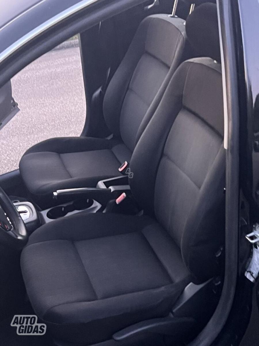 Melns Volkswagen Passat 2001 Kauņa, ar dzinēja tilpumu 2.00 L un nobraukumu 292 tūkst. km par 1790 €, foto 9 vietnē AUTOMOTO.COM.LV