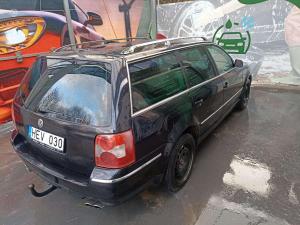 Melns Volkswagen Passat 2002 Lazdijai, ar dzinēja tilpumu 2.77 L un nobraukumu 445 tūkst. km par 2500 €, foto 3 vietnē AUTOMOTO.COM.LV