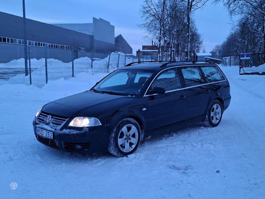 Melns Volkswagen Passat 2002 Plungė, ar dzinēja tilpumu 1.90 L un nobraukumu 342 tūkst. km par 1450 €, foto 1 vietnē AUTOMOTO.COM.LV