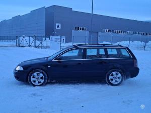 Melns Volkswagen Passat 2002 Plungė, ar dzinēja tilpumu 1.90 L un nobraukumu 342 tūkst. km par 1450 €, foto 2 vietnē AUTOMOTO.COM.LV