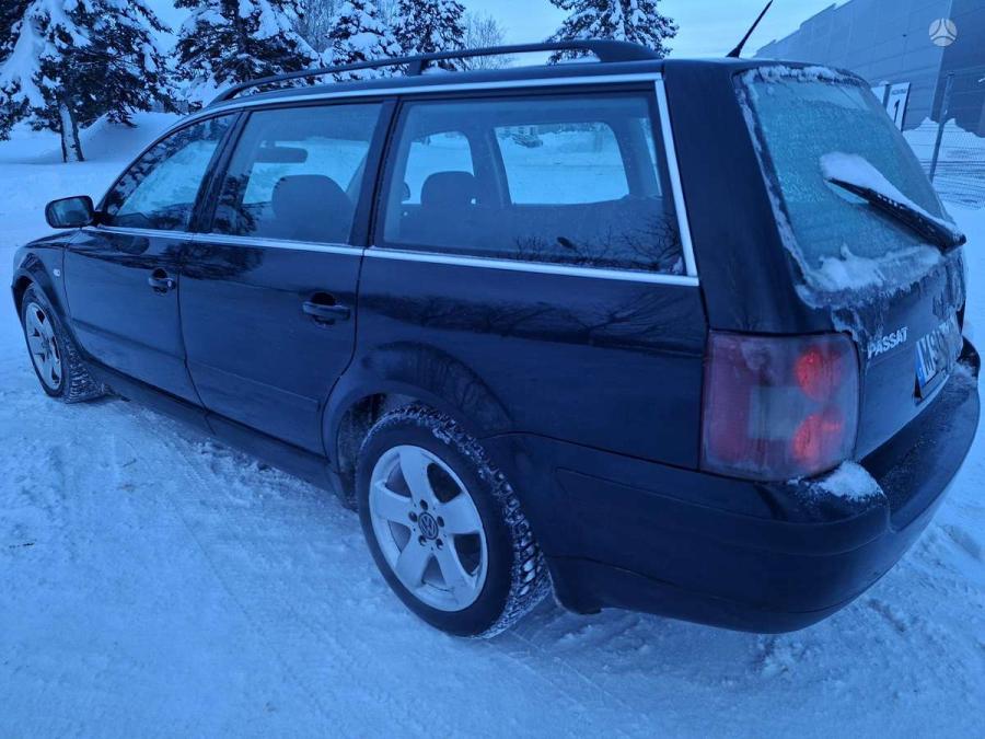 Melns Volkswagen Passat 2002 Plungė, ar dzinēja tilpumu 1.90 L un nobraukumu 342 tūkst. km par 1450 €, foto 10 vietnē AUTOMOTO.COM.LV