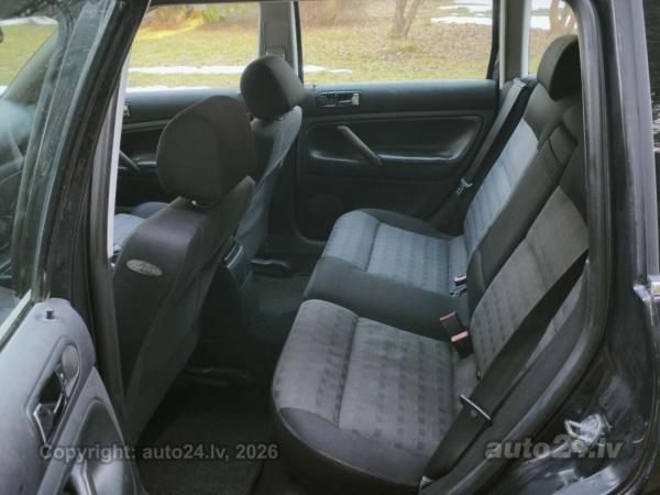 Black Volkswagen Passat 2002 in Tartu, with an engine capacity of 1.90 L and mileage of 0 thousand km for 1699 €, photo 8 on AUTOMOTO.COM.LV
