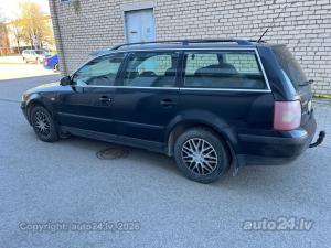 Melns Volkswagen Passat 2002 Narva, ar dzinēja tilpumu 1.90 L un nobraukumu 449 tūkst. km par 599 €, foto 12 vietnē AUTOMOTO.COM.LV