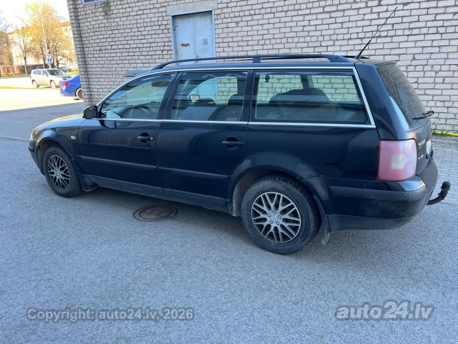 Melns Volkswagen Passat 2002 Narva, ar dzinēja tilpumu 1.90 L un nobraukumu 449 tūkst. km par 599 €, foto 12 vietnē AUTOMOTO.COM.LV