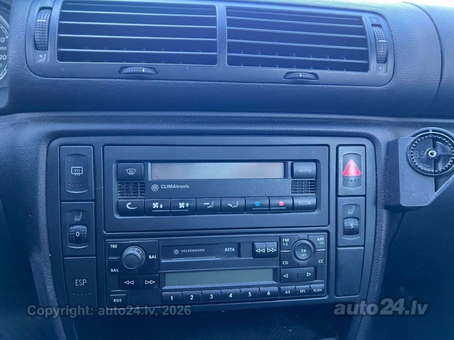 Melns Volkswagen Passat 2002 Narva, ar dzinēja tilpumu 1.90 L un nobraukumu 449 tūkst. km par 599 €, foto 19 vietnē AUTOMOTO.COM.LV