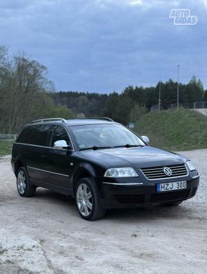 Black Volkswagen Passat 2002 in Vilnius, with an engine capacity of 2.80 L and mileage of 367 thousand km for 1450 €, photo 3 on AUTOMOTO.COM.LV