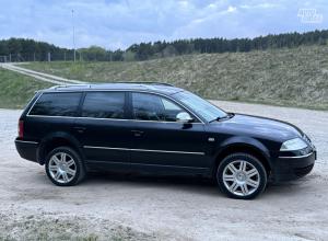 Black Volkswagen Passat 2002 in Vilnius, with an engine capacity of 2.80 L and mileage of 367 thousand km for 1450 €, photo 5 on AUTOMOTO.COM.LV