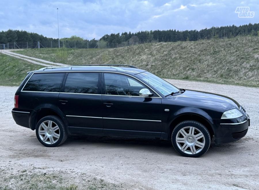 Black Volkswagen Passat 2002 in Vilnius, with an engine capacity of 2.80 L and mileage of 367 thousand km for 1450 €, photo 5 on AUTOMOTO.COM.LV