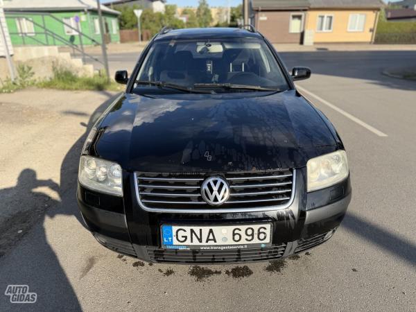 Black Volkswagen Passat 2002 in Kaunas, with an engine capacity of 1.90 L and mileage of 399 thousand km for 750 €, photo 2 on AUTOMOTO.COM.LV