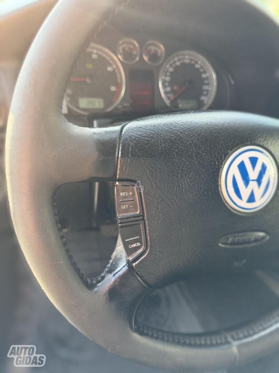 Melns Volkswagen Passat 2002 Kauņa, ar dzinēja tilpumu 1.90 L un nobraukumu 399 tūkst. km par 750 €, foto 15 vietnē AUTOMOTO.COM.LV