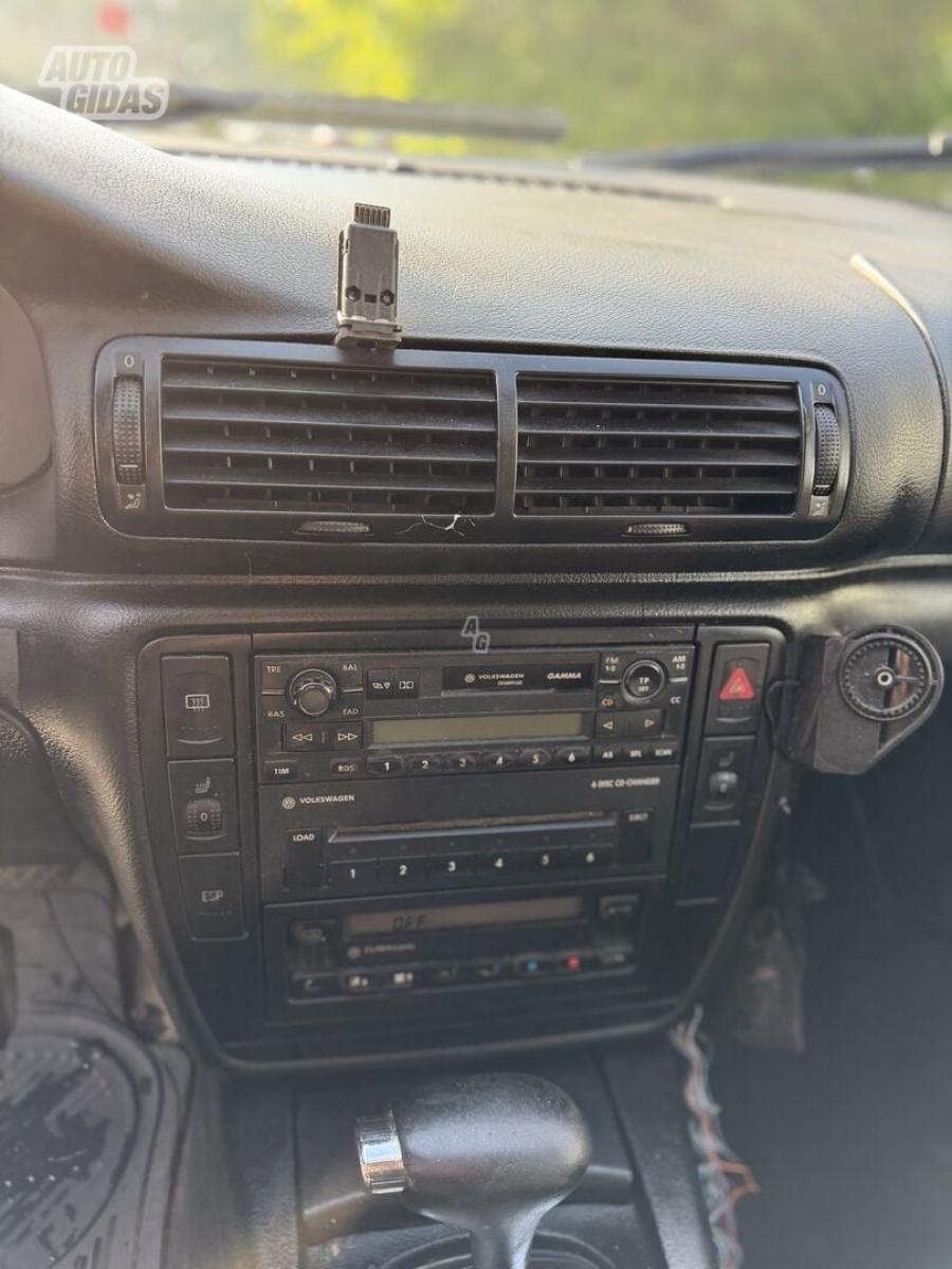 Melns Volkswagen Passat 2002 Kauņa, ar dzinēja tilpumu 1.90 L un nobraukumu 399 tūkst. km par 750 €, foto 18 vietnē AUTOMOTO.COM.LV