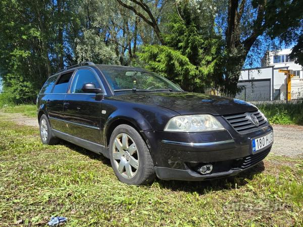 Melns Volkswagen Passat 2002 Tallina, ar dzinēja tilpumu 2.50 L un nobraukumu 423 tūkst. km par 650 €, foto 2 vietnē AUTOMOTO.COM.LV