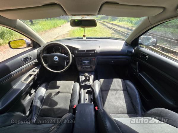 Melns Volkswagen Passat 2002 Tallina, ar dzinēja tilpumu 2.50 L un nobraukumu 423 tūkst. km par 650 €, foto 9 vietnē AUTOMOTO.COM.LV