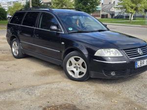 Melns Volkswagen Passat 2002 Vilkaviškis, ar dzinēja tilpumu 2.50 L un nobraukumu 440 tūkst. km par 950 €, foto 4 vietnē AUTOMOTO.COM.LV